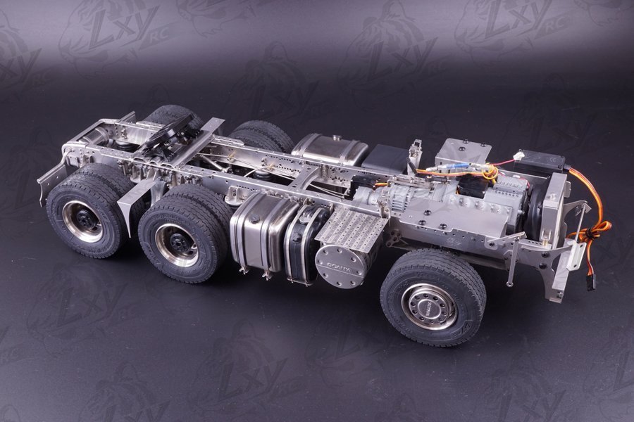 3 axle tractor chassis - 1/14 Customs