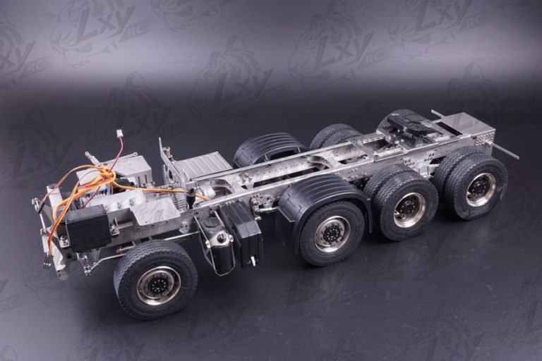 8×8 tractor chassis - 1/14 Customs